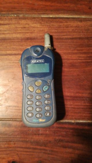 Alcatel antiguo de segunda mano en WALLAPOP