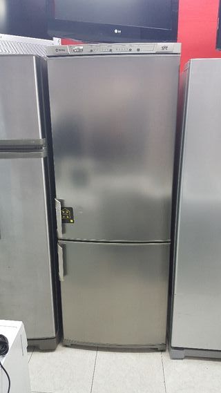 Nevera de 70 cm de ancho de segunda mano en WALLAPOP