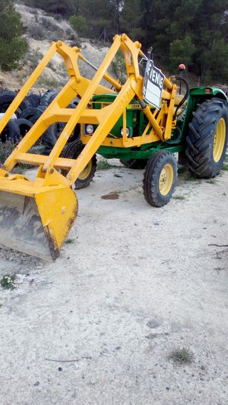 Tractor con pala de segunda mano en WALLAPOP