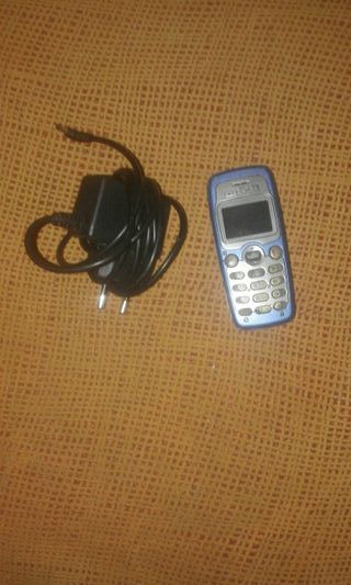 Alcatel antiguo de segunda mano en WALLAPOP