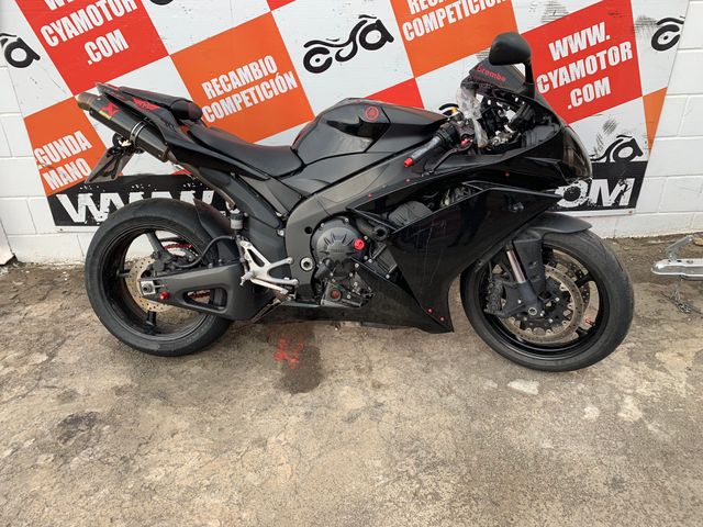 Despiece Yamaha R1 2007 de segunda mano por 1 EUR en Lorca en WALLAPOP