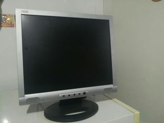 Monitor de segunda mano en WALLAPOP