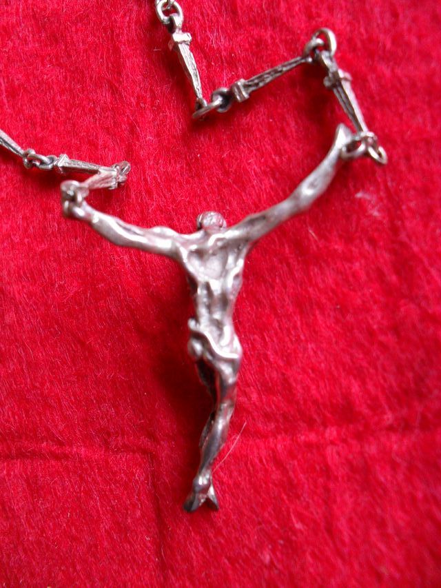 Cristo De Dali Plata De Ley Año 1970 De Segunda Mano Por 225 Eur En Sevilla En Wallapop