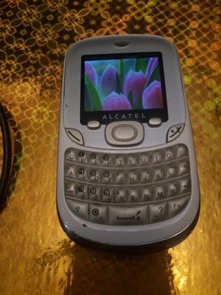 Alcatel antiguo de segunda mano en WALLAPOP