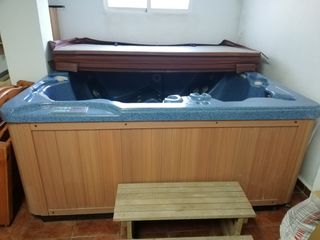 Jacuzzi exterior de segunda mano en WALLAPOP