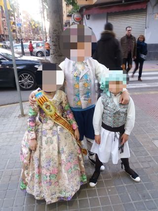 Traje fallera de segunda mano en WALLAPOP