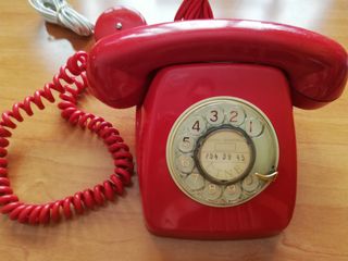 Teléfono antiguo de rueda de colección en WALLAPOP
