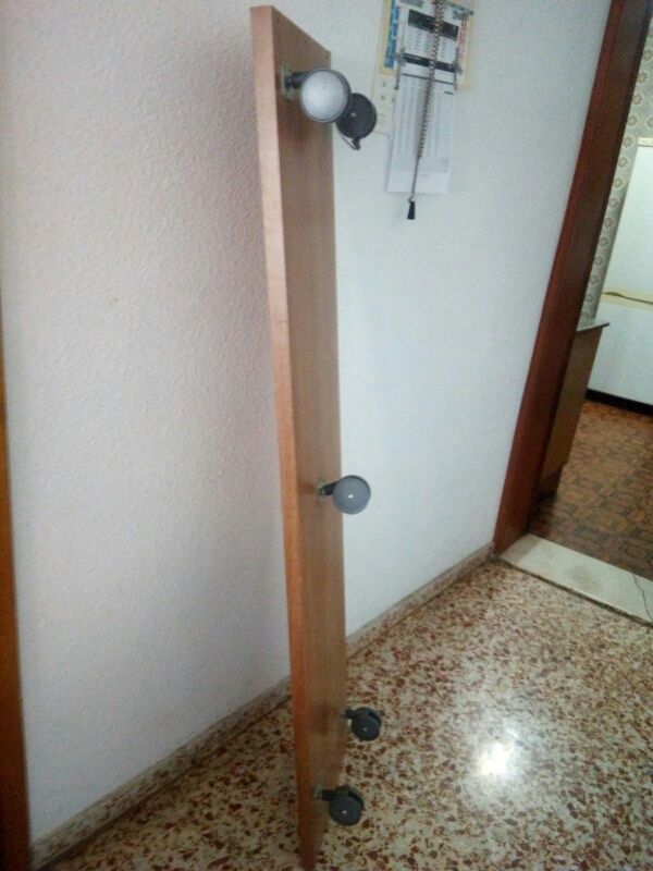 Tabla con ruedas en La Pobla de Vallbona en WALLAPOP