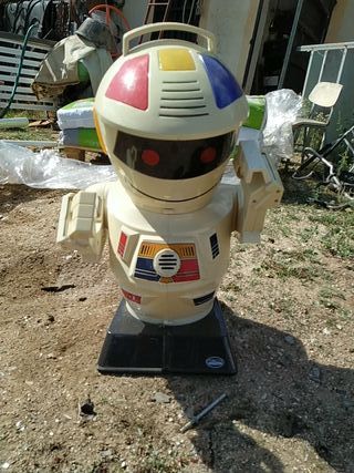 Robot Emilio de segunda mano en WALLAPOP