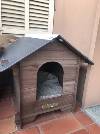 Caseta para perro de segunda mano en WALLAPOP