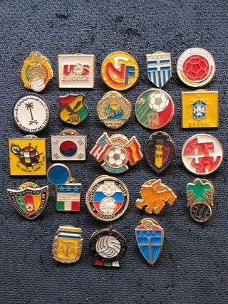 Pins fútbol de colección en WALLAPOP