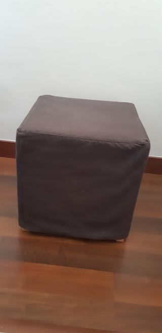 Puff Ikea de segunda mano en WALLAPOP