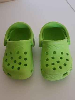 Venta > chanclas tipo cross > en stock