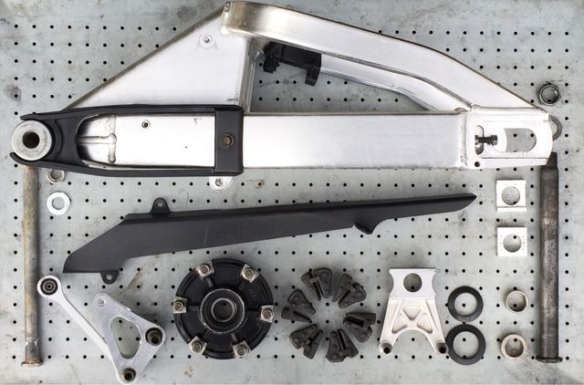 Despiece Yamaha r1 2001 de segunda mano por 50 EUR en Madrid en WALLAPOP