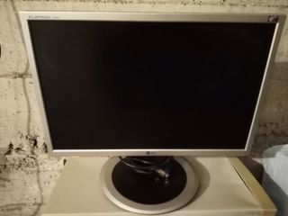 Monitor LG Flatron L194WS. 19" de Segunda mano por 38 EUR en Bilbao ...