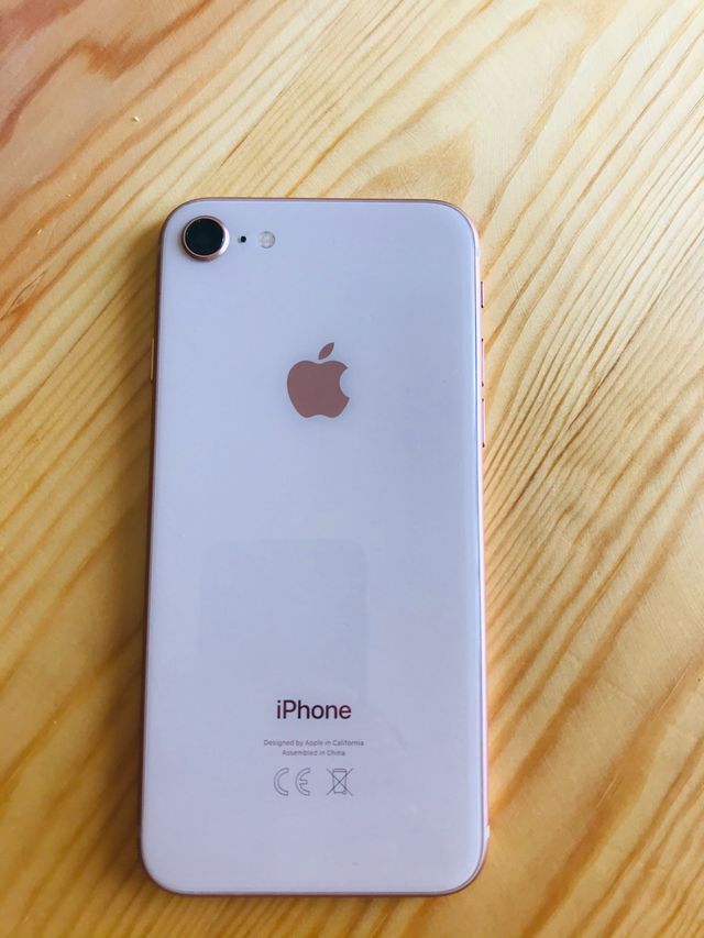 IPHONE 8 64GB ROSA de segunda mano por 199 € en Madrid en WALLAPOP