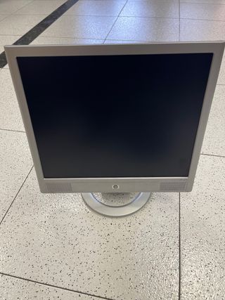 Monitor HP 17 pulgadas de segunda mano en WALLAPOP