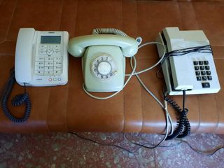 Teléfono antiguo de rueda en WALLAPOP