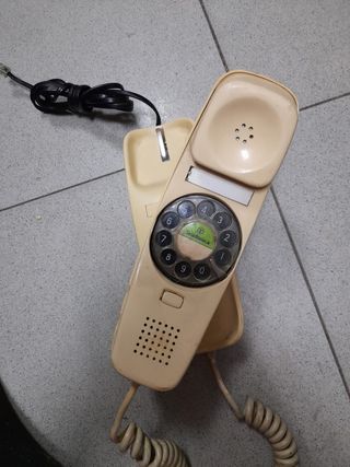 Teléfono antiguo de rueda en WALLAPOP