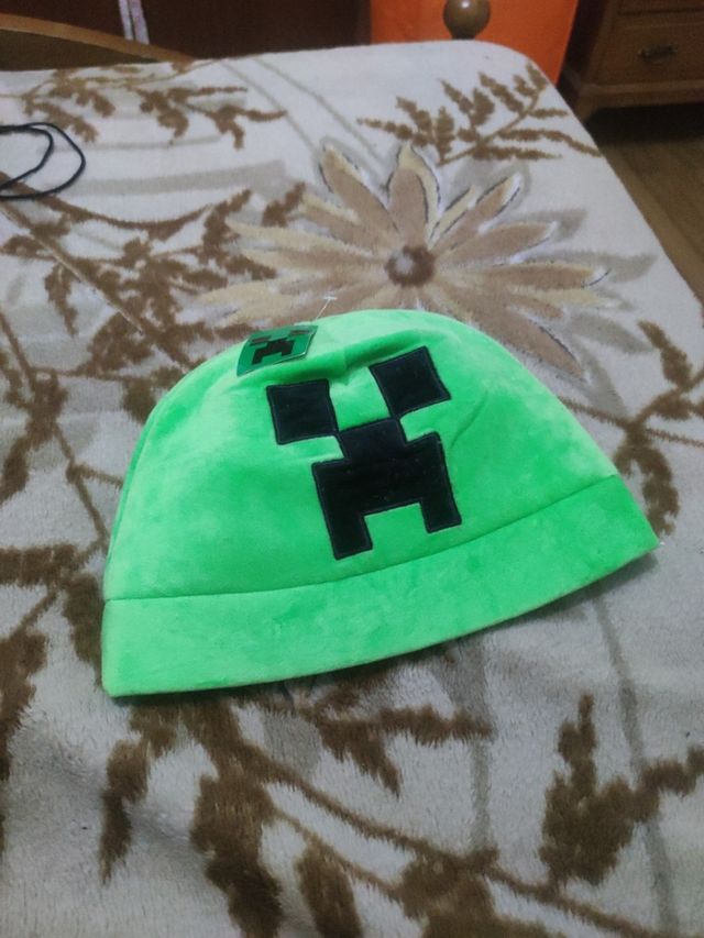 Gorro de Cosplay de Minecraft Creeper Verde de segunda mano por 4 EUR en Lugo en WALLAPOP
