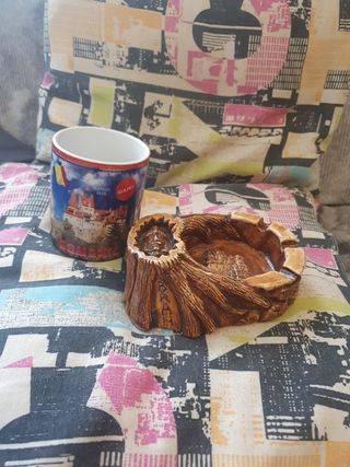 TAZZA + POSACENERE ROMANIA
