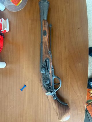 Pistola