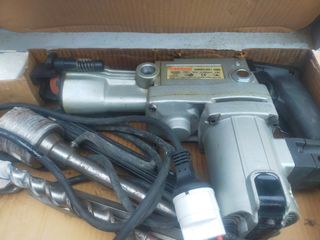 Oxford Hammer Drill 38mm va2000 230v 50Hz no400r/m
