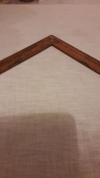 Squadra per sarti ultravintage in legno