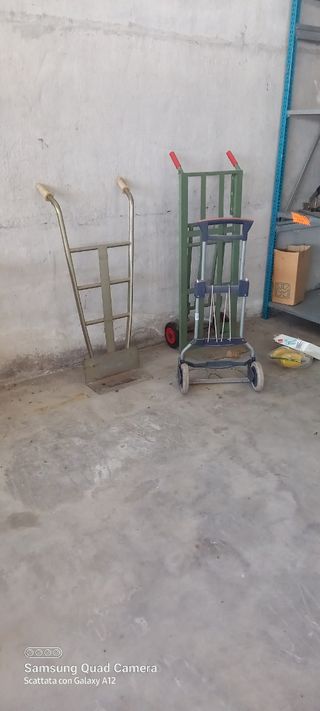 carrelli nuovi