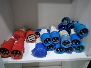 Connettore alimentazione industriale  3p e 4p