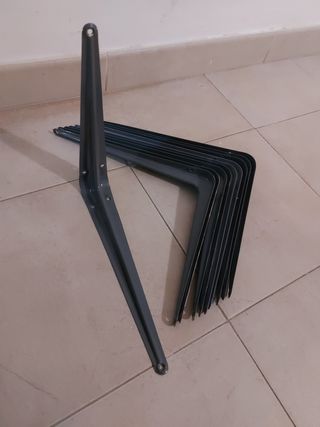 10 Staffe per mensole 