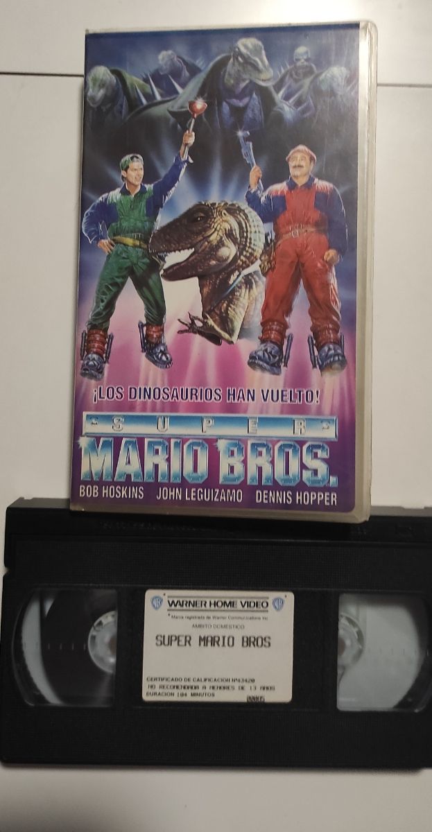 Super Mario Bros VHS - Coleccionistas. second hand for 50 EUR in ...