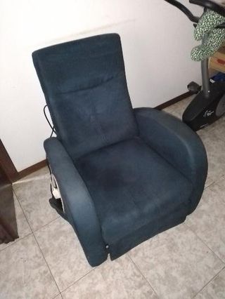 Poltrona elevabile per anziani o disabili