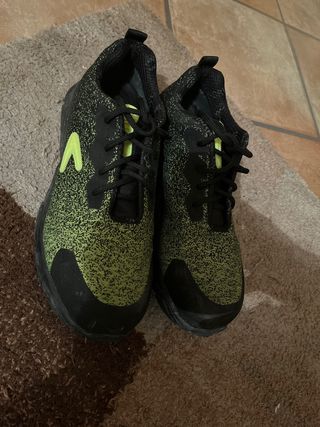 Scarpe ultra leggere antinfortunistiche