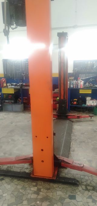 vendo attrezzature per autofficina