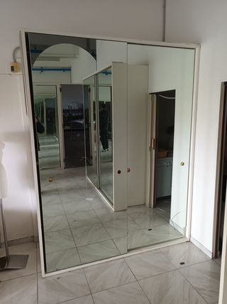 Armadi per arredamento negozio di abbigliamento 