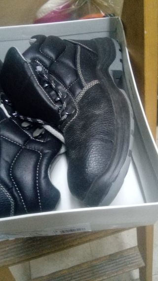 Scarpe antinfortunistiche 