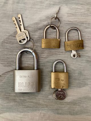 Lucchetto blindato antiscasso lotto 4 pezzi 