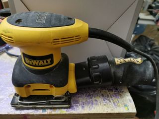 Levigatrice Dewalt d26441-qs