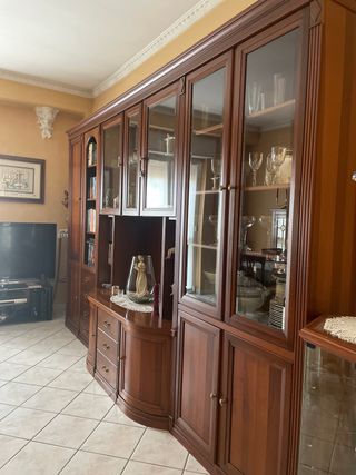 Mobile in vero legno di noce