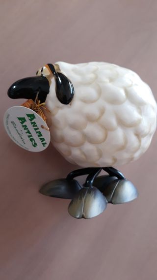 pecora in ceramica