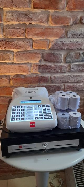 Registratore di Cassa e Bilancia Elettronica