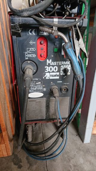 Saldatrice a filo Telwin Mastermig 300