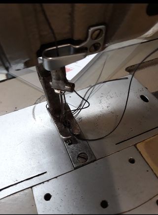 Macchina da cucire Adler