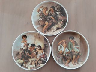 3 piatti decorativi