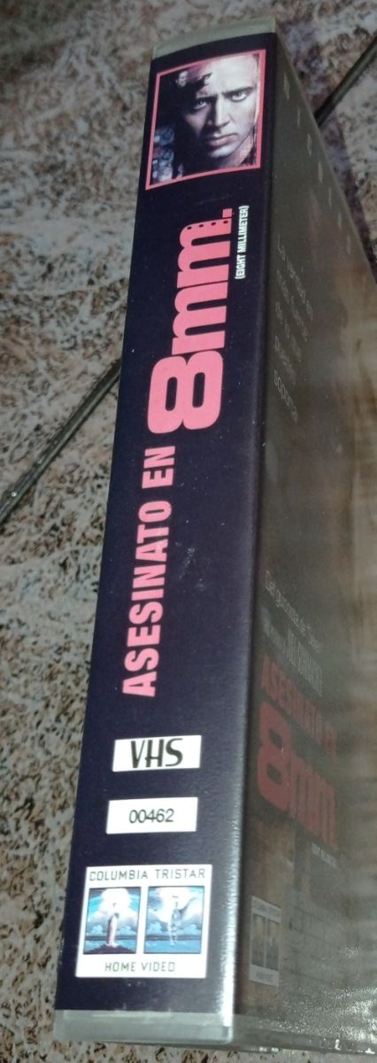 asesinato en 8 mm. vhs de segunda mano por 6 EUR en Valladolid en WALLAPOP