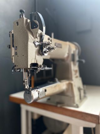 Macchina da cucire PFAFF per pelle