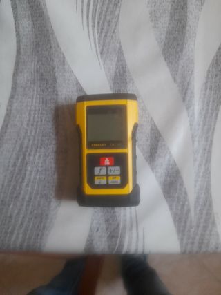 misuratore laser