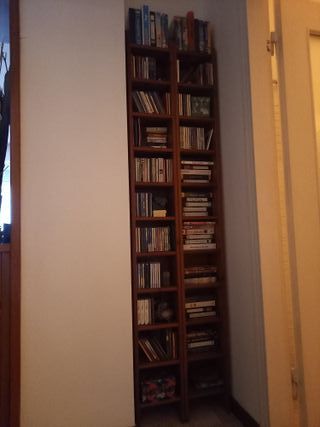 Mobili di legno porta oggetti