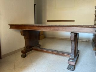 Tavolo in legno stile antico